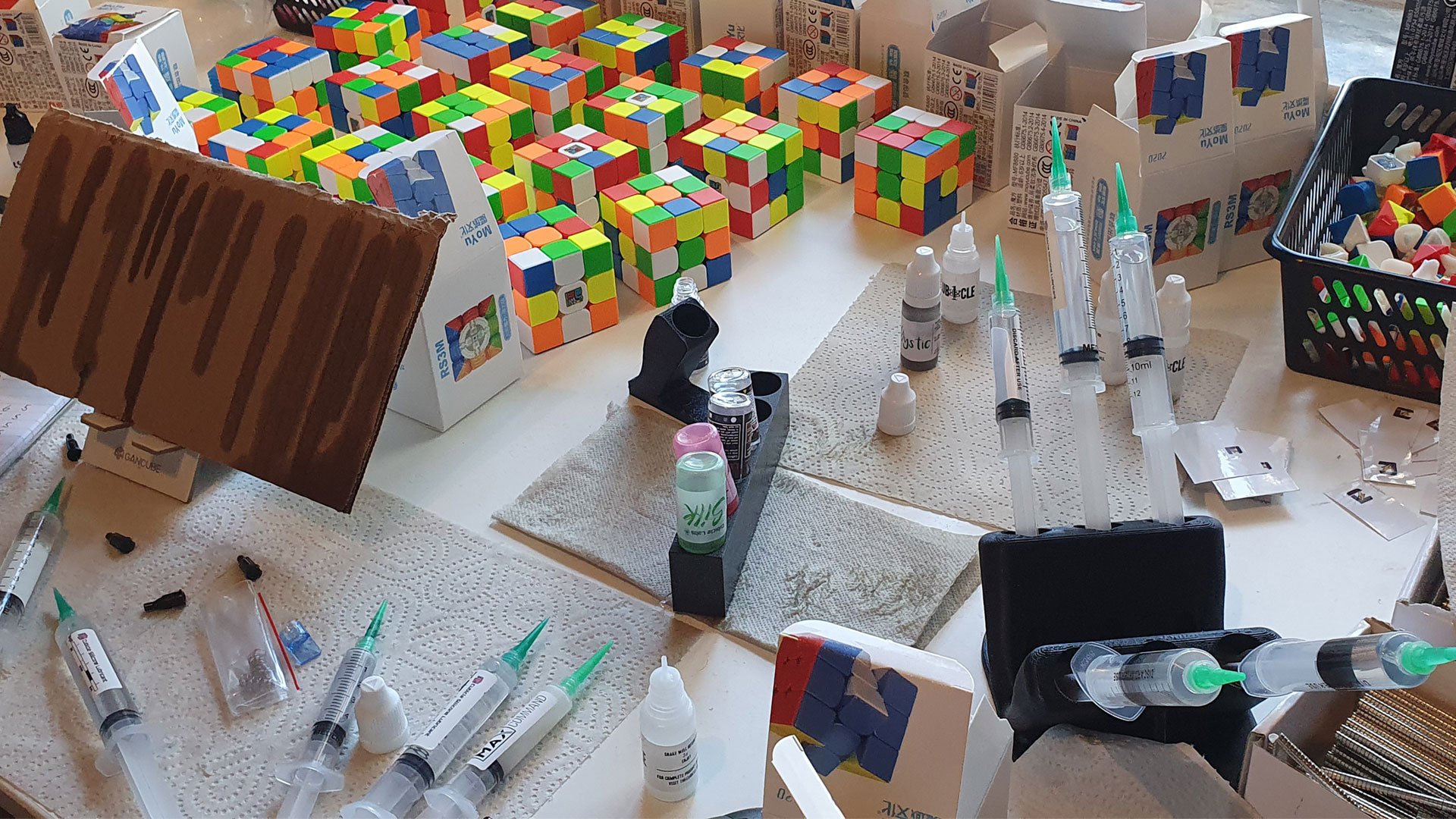 Speedcube Lube Comparison - Cuboss.com